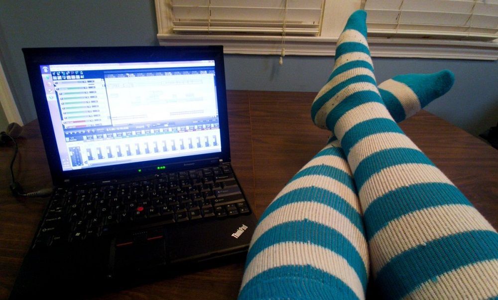 Programming Socks: The Quirky Side Of Coding Culture – peerdh.com